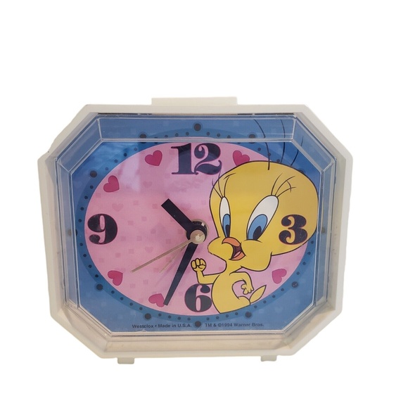 Accents | Looney Tunes Tweety Electric Alarm Clock Plastic Vintage 1994 ...